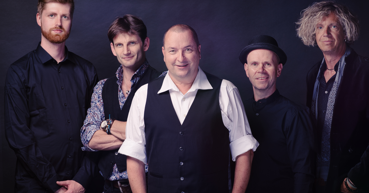 True Collins | Mayence Music Management | ztix